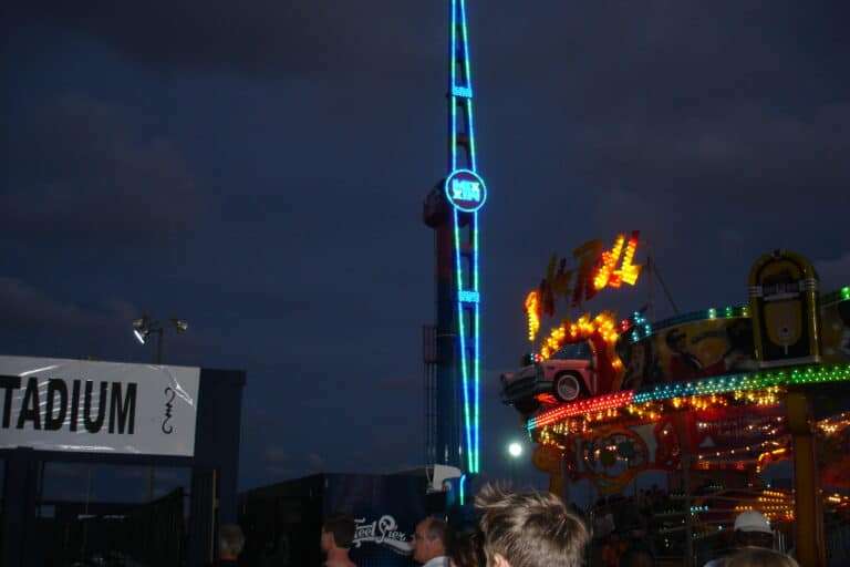 Booster – 40 Meters – 8 Seats - Intermark Ride Group